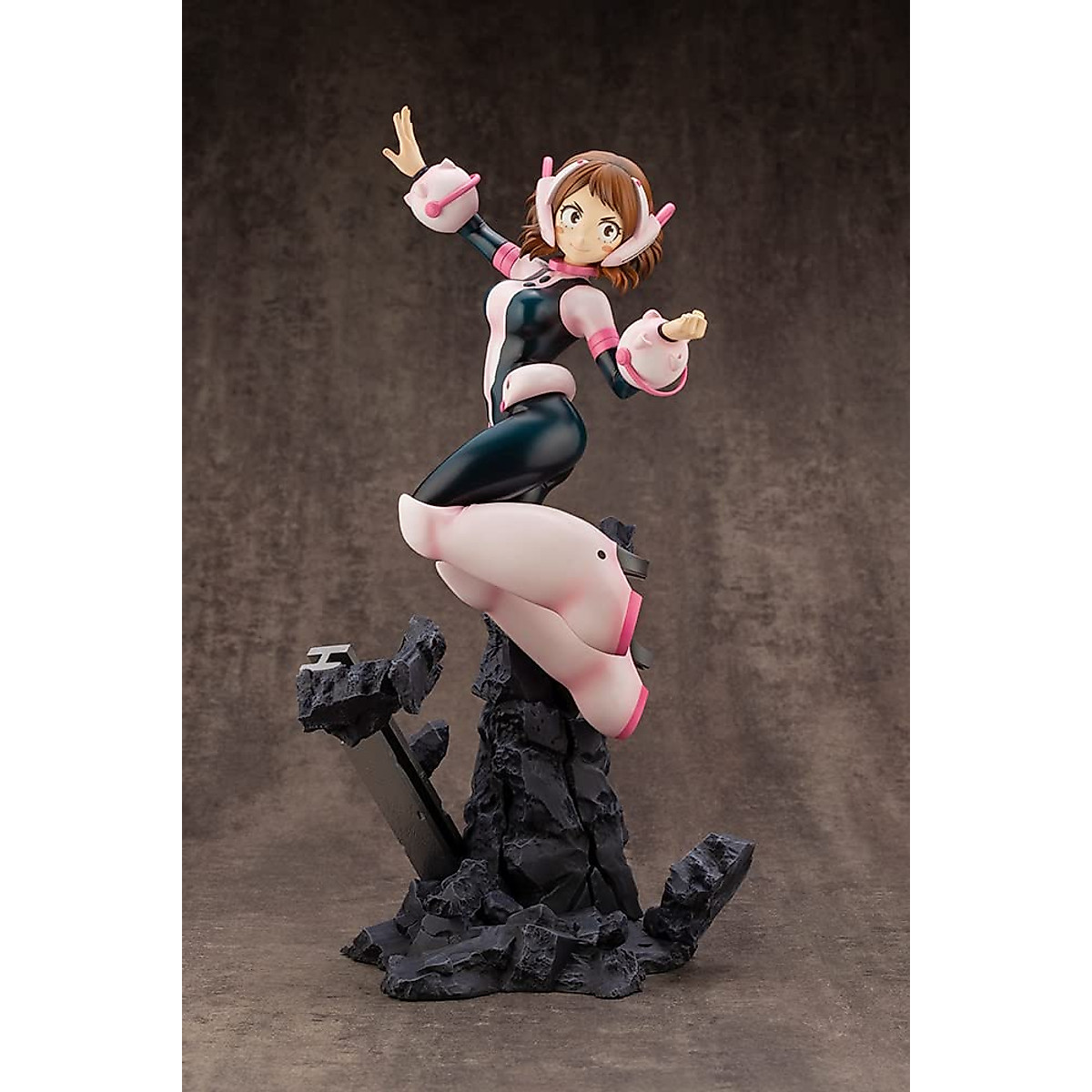 Kotobukiya My Hero Academia: Ochaco Uraraka Ver.2 ARTFX J Statue, Multicolor