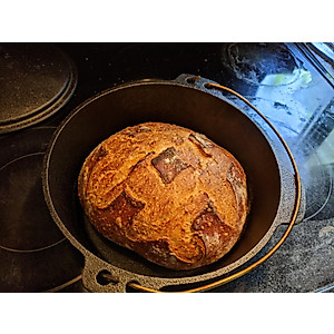 Cuisiland 9 Quart Cast Iron Dutch Oven with Lip Lid & 3 legs – Pre-Seasoned Camping Pot for Outdoor Cooking, Roasting, and Baking – Heavy-Duty Campfire Cookware with Even Heat Distribution