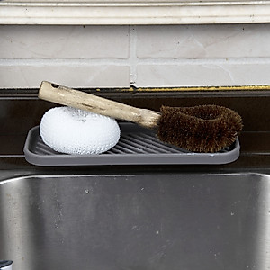 Kmass Kmax 6pack Kitchen Sink Suction Sponge Holder and silicone sponge holder with 2 nylon dish scoring pads bathroom Kitchen Soap Tray for Dish Scrubber sink caddy Organizer Sponge for Kitchen Sink