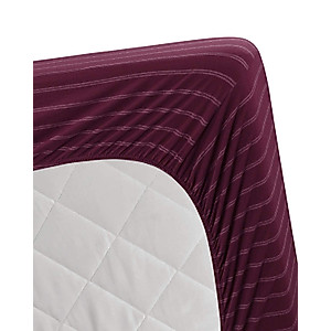 DELANNA Jersey Knit Fitted Sheet Soft Breathable T-Shirt Weave Bottom Sheet Only (RED STRIPE, QUEEN)