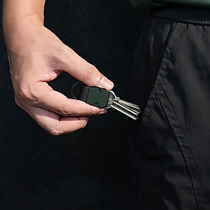Compact Metallic Mini Key Organizer Keychain - Aluminum Key Holder, Key Case, Green.