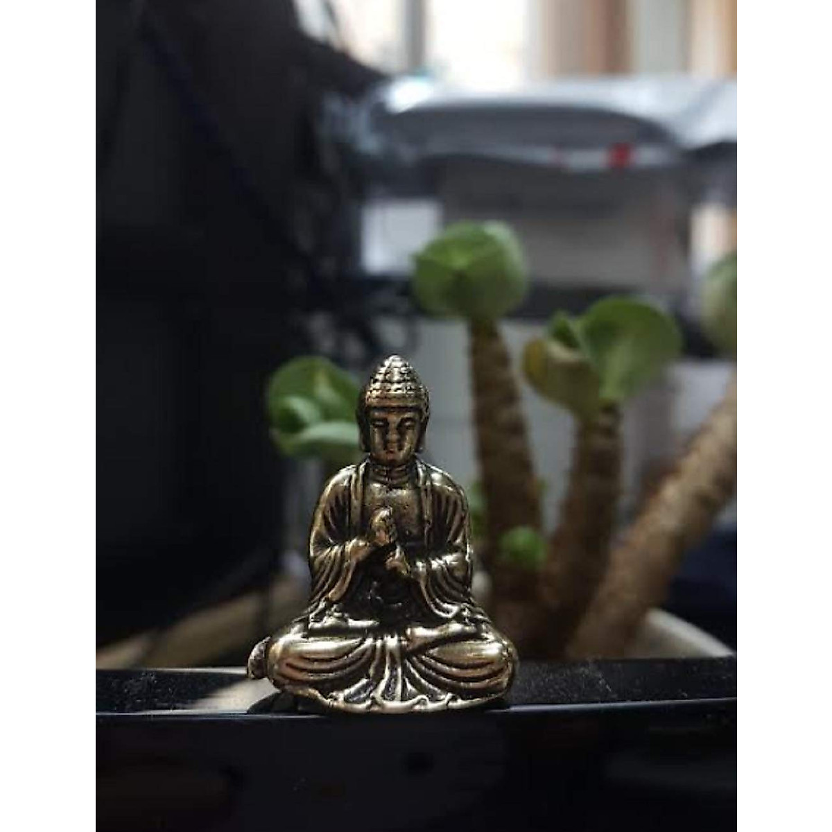 DMtse Brass Mini Antique Sakyamuni Buddha Statue Ornaments Meditation Seated Pose Journey Worship Attractive & Serene Small Pocket Buddha Statue Figurine