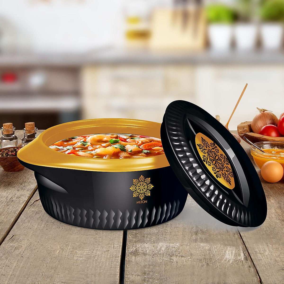 MILTON Royal 2500 Insulated Inner Stainless Steel Casserole, 2.05 Litres, Black Gold | BPA Free | Food Grade | Hot & Cold