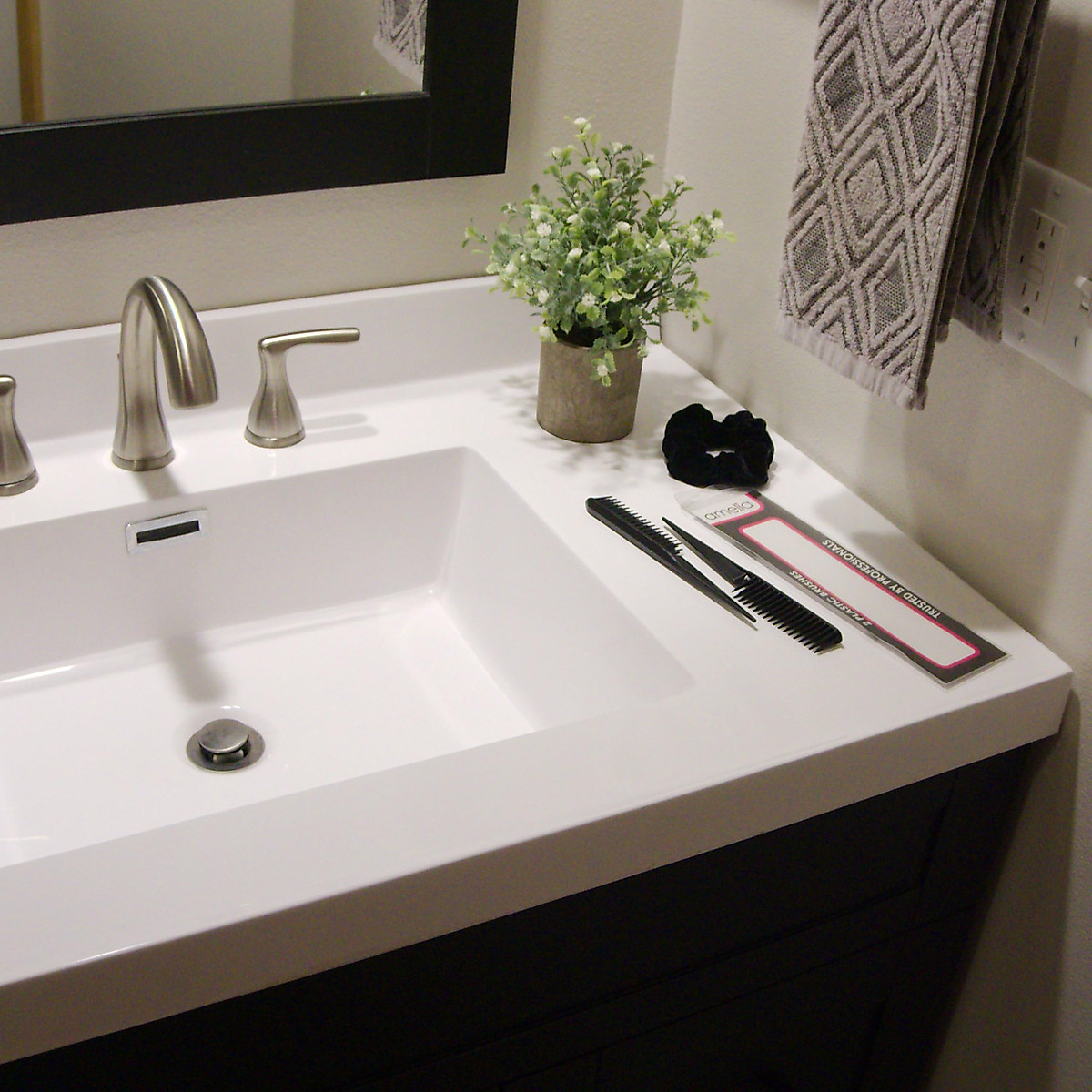 Amelia Beauty Products 3 Row Styler Brush, 7 in | Hair Styling Comb | Travel Hairbrush for women | Rat Tail Comb for Detangling (Black)