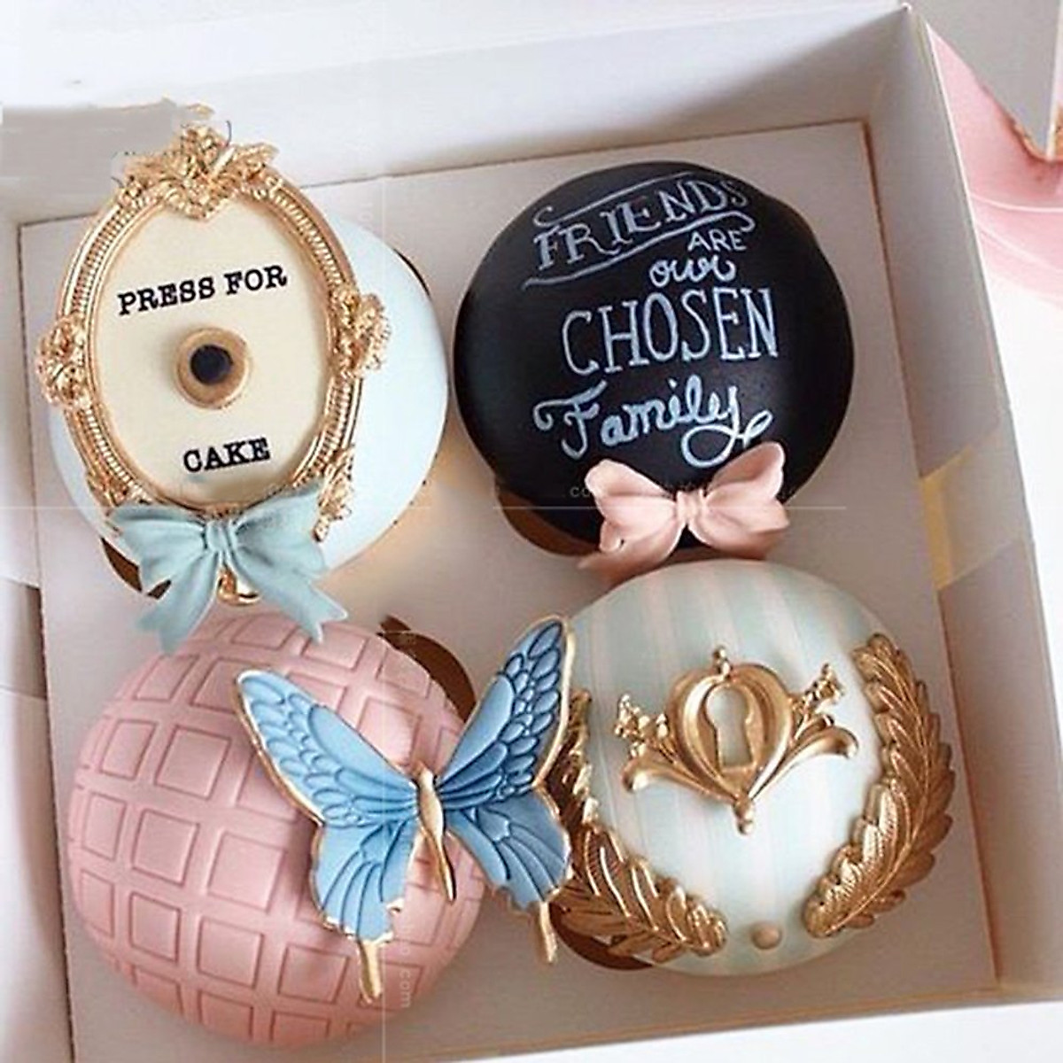 KALAIEN 2pcs Butterfly Sugarcraft Cookie Cutters DIY Embossing Cutter for Cake Decorating