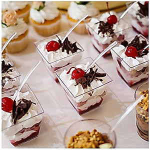 EASERCY 75 Pack 3 oz / 4.8 oz / 5 oz Plastic Dessert Cups with Lids and Spoons, Parfait Cups with Lids Appetizer Cups for Party, Mini Dessert Cups with Spoons for Pudding Fruit