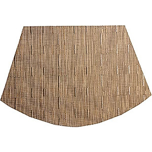 SHACOS Round Table Placemats Set of 4 Wedge Placemats Heat Resistant Round Table Mats Wipe Clean (4, Tan)