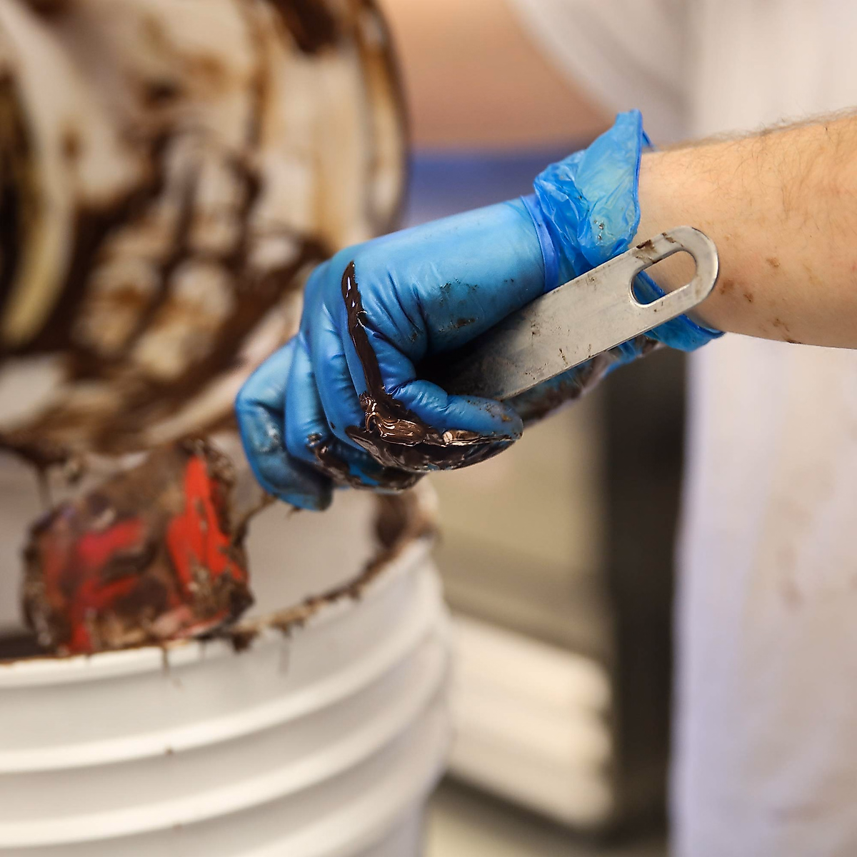 GLOVEWORKS Blue Vinyl Industrial Gloves, Case of 1000, 3 Mil, Size Small, Latex Free, Powder Free, Food Safe, Disposable, Non-Sterile, IVBPF42100