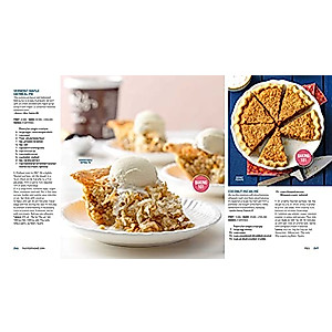 Taste of Home Ultimate Baking Cookbook: 575+ Recipes, Tips, Secrets and Hints for Baking Success