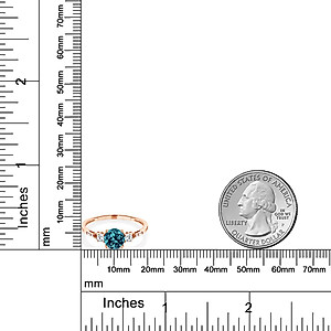 Gem Stone King 10K Rose Gold 6MM Round Gemstone Birthstone White Created Sapphire and White Diamond Accent 3-Stone Engagement Ring | Three-Stone Wedding Anniversary Promise Ring For Women