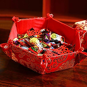 Luxshiny Chinese Candy Container 2pcs Chinese Wedding Candy Plate Snack Serving Tray Appetizer Tray Serving Plates New Year Spring Festival Decor Dried Food Plate