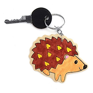 Baker Ross AX182 Woodland Animal Wooden Keyrings - Pack of 10, Color in Woodcraft Kits for Kids Arts and Crafting Activities