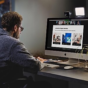 Elgato Key Light Mini – Rechargeable Vlogging Light, Wi-Fi Control Brightness – Color Temp, Perfect for Streaming, Gaming, Video Conferencing, Easy-use App: PC/Mac/iPhone/Android, Black (Renewed)