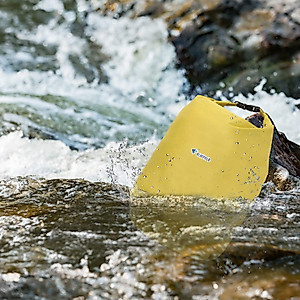 LLY Outdoor Dry Sack Floating Waterproof Bag 40L/70L for Boating, Kayaking, Hiking, Snowboarding, Camping, Rafting, Fishing and Backpacking(Green 70L)