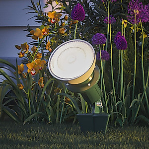 Home Intuition Outdoor Flood Stake Light Plug in Stakelight Fixture with Wall Mount (6-Feet Cord, 18/2-Gauge), 2-Pack