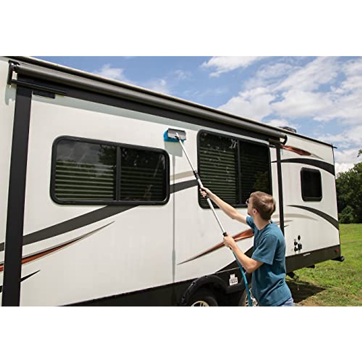 Camco RV Flow-Through Wash Brush | Features an Adjustable Handle, a Standard Garden Hose Connection, and an On/Off Button to Control Water Flow (43633)
