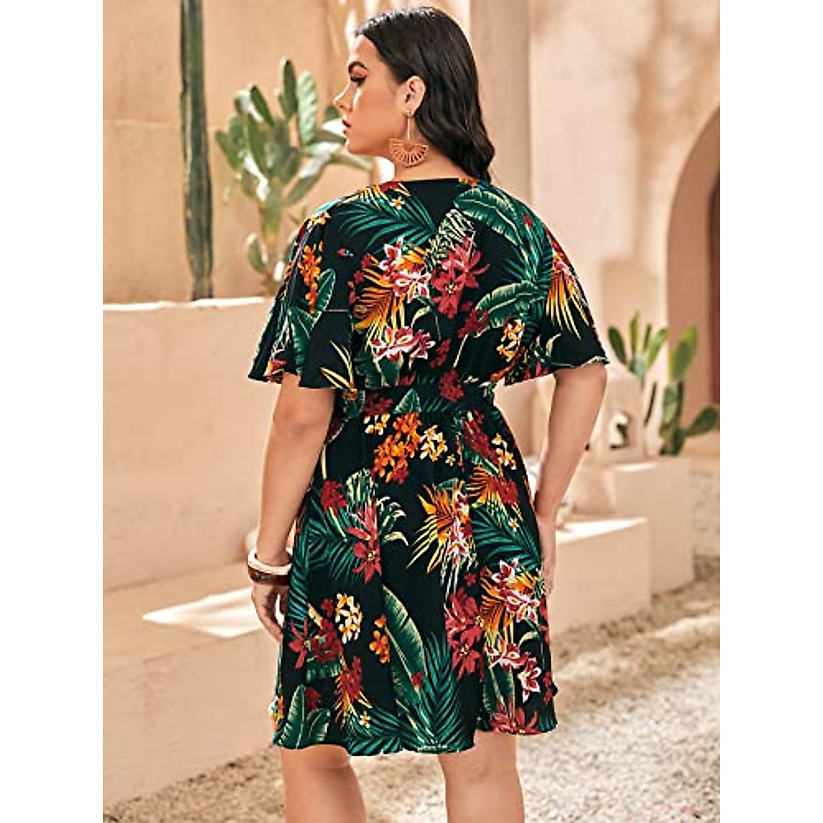 Floerns Women's Plus Size Tropical Print V Neck Short Sleeve Belted Short Dress Black Multi 2XL