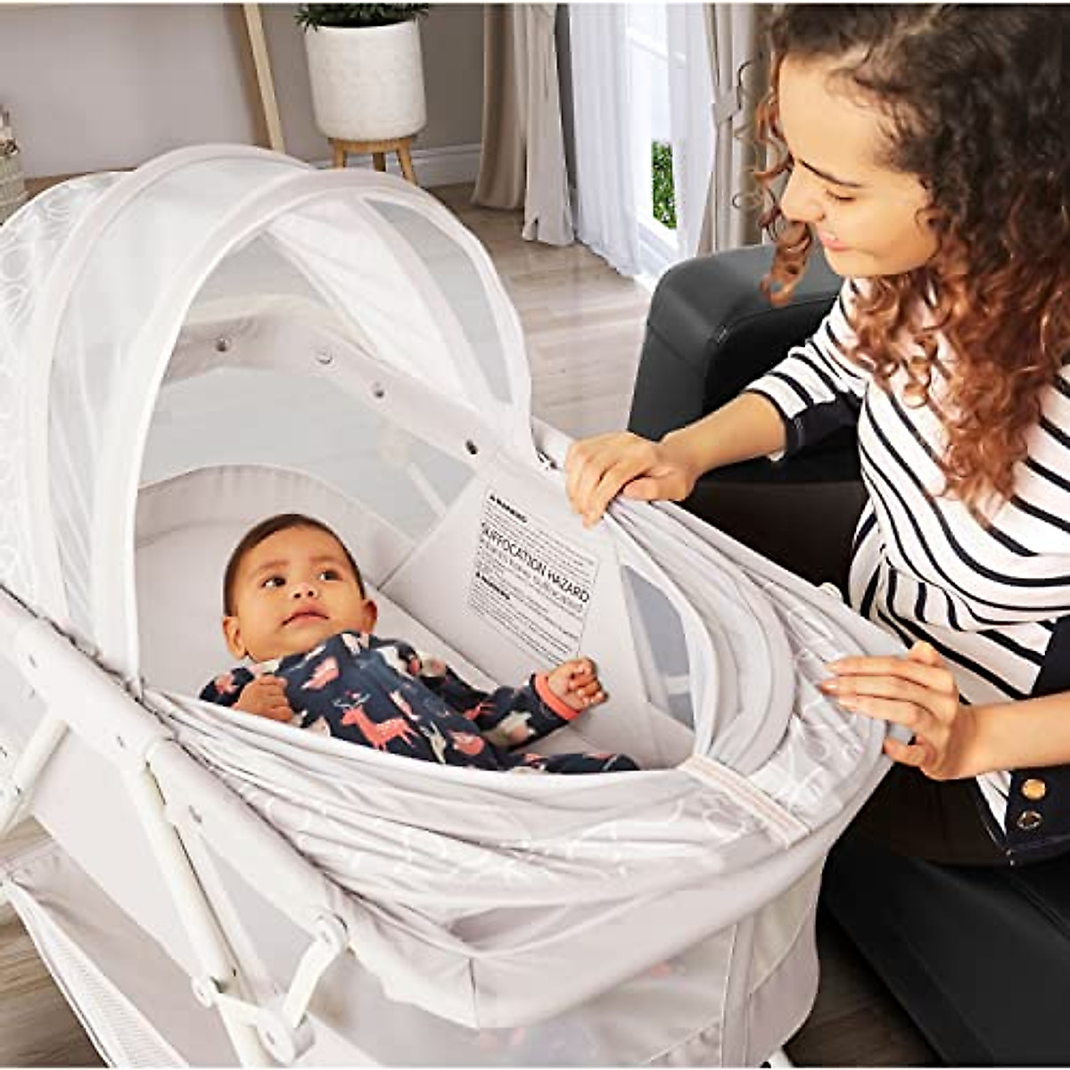 Dream On Me Karley Bassinet in Cool Grey, Lightweight Portable Baby Bassinet, Quick Fold and Easy to Carry , Adjustable Double Canopy, Indoor and Outdoor Bassinet with Large Storage Basket.
