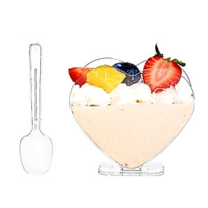 Coloch 100 Pack 4 Oz Plastic Mini Dessert Cup with Spoon, Clear Parfait Appetizer Cup Heart-shaped Small Serving Bowl for Cakes, Ice Cream, Tasting, Party, Buffet, Wedding