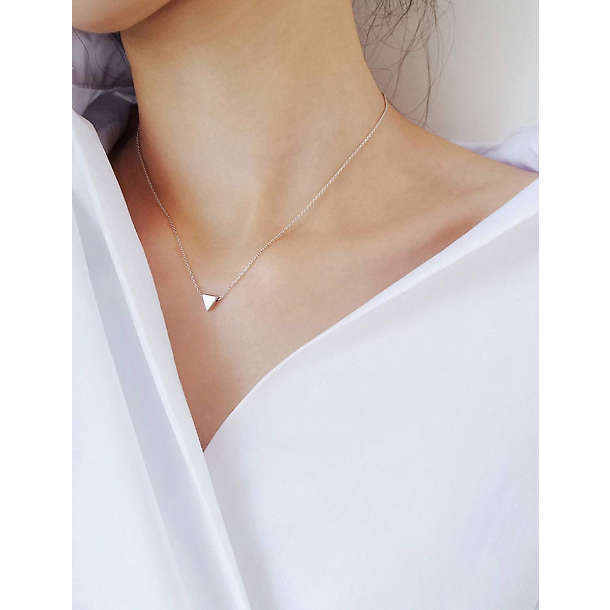 Amkaka Minimalist 925 Sterling Silver Tiny Geometric Triangle Necklace for Women