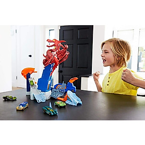 Hot Wheels Dragon Blast Play Set with Launcher for Heroic Action