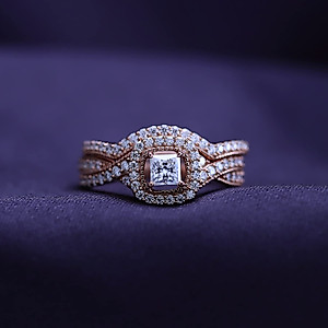 SAVEARTH DIAMONDS Princess & Round Cut Lab Created Moissanite Diamond Halo Engagement Wedding Bridal Set Ring For Women In 14K Rose Gold Over Sterling Silver (G-H Color,VVS1 Clarity,0.85 Cttw)-5.5