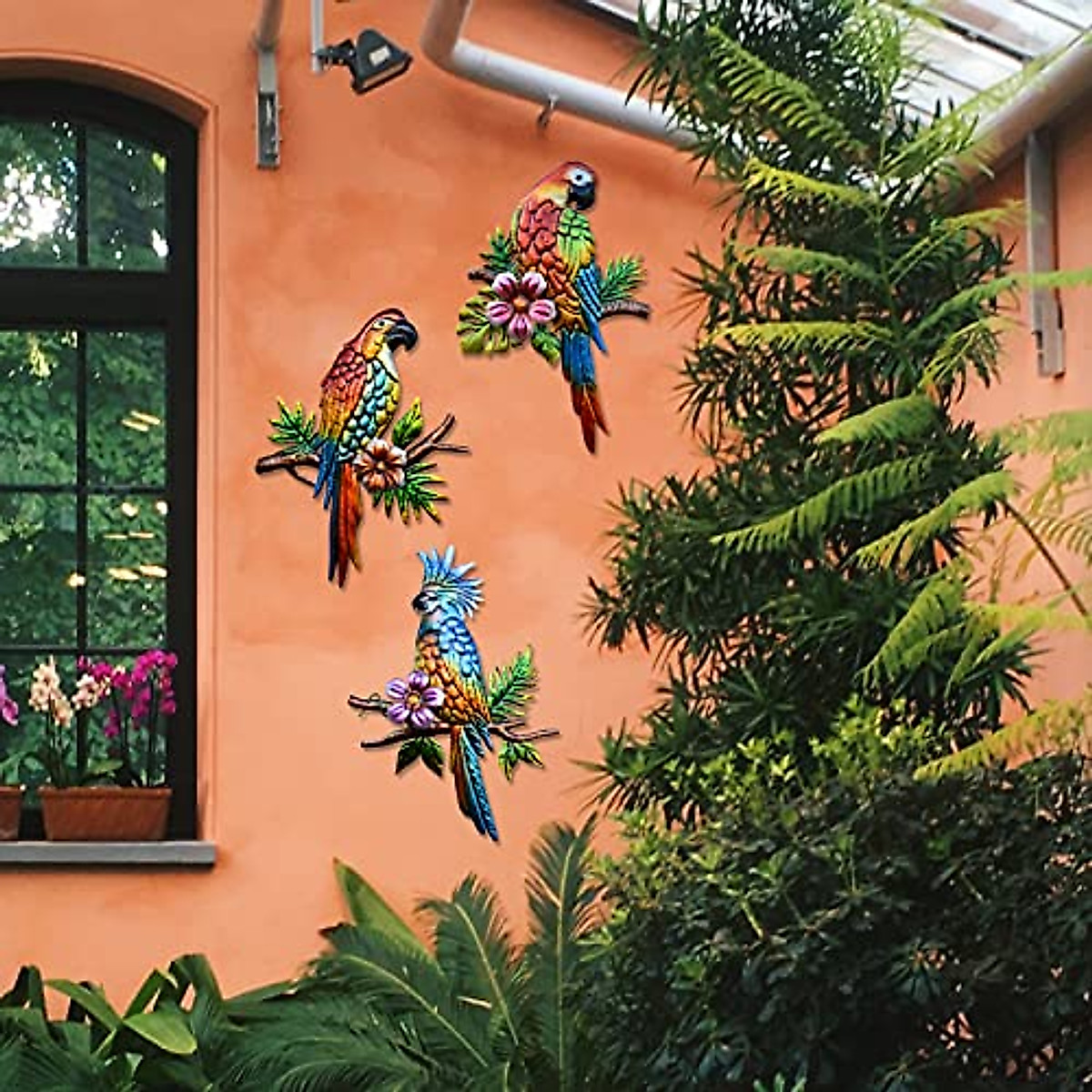 J-Fly Parrot Tropical Wall Art Decor Metal Bird Wall Decor Outdoor Decorations for Patio Wall Fence Garden Home Kitchen Balcony Tropical Bird Macaw Wall Sculpture Hanging for Indoor Outdoor