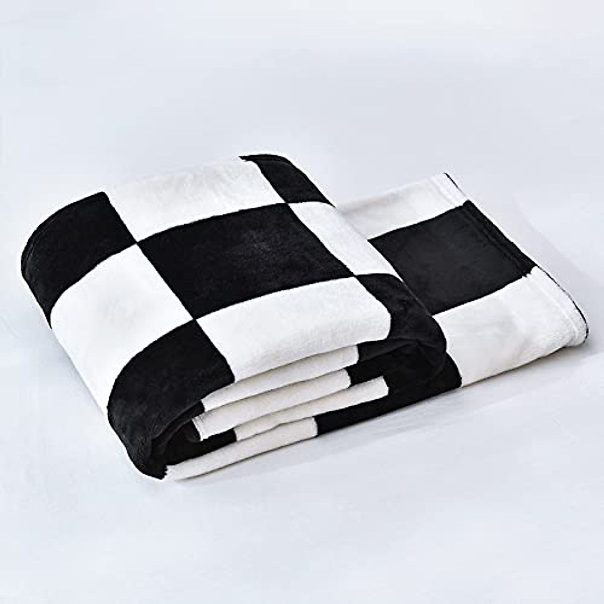 Vessia Large Flannel Fleece Plush Blanket Throw Size(50"x70") - Black and White Checker Lightweight Blanket - 300GSM Soft Cozy Comfy Microfiber Checkboard Blanket for Sofa,Couch,Bed,Chair