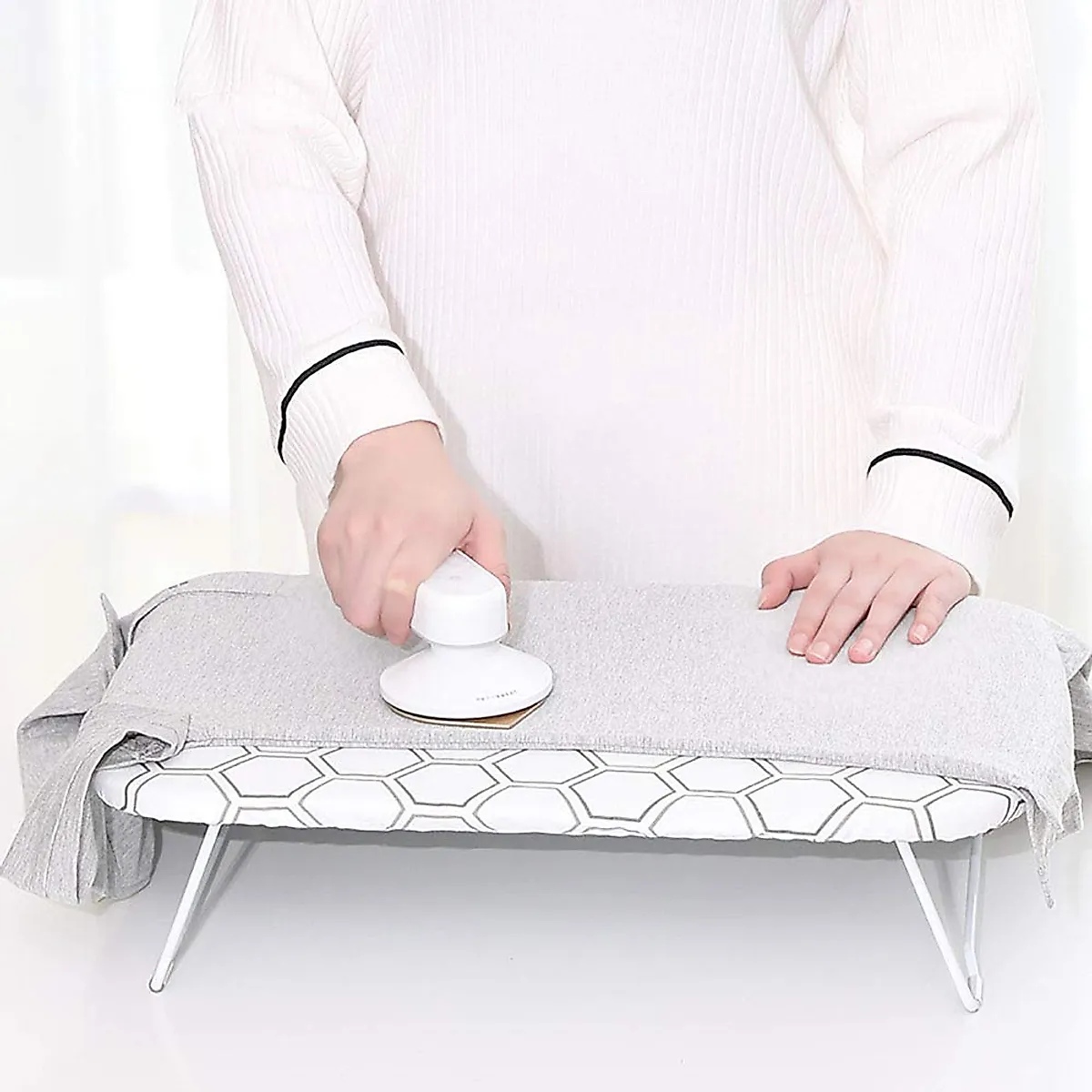 Ironing Board,Tabletop Ironing Board with Folding Legs, Countertop Ironing Board with Cotton Cover, Easy to Transport and Store in Small Spaces. Portable Ironing Board for Sewing,Household, Dorm