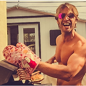 Dude with The Food Oven Mitt Funny Meat Chef BBQ Protein Graphic Kitchen Glove Funny Graphic Kitchenwear Fitness Funny Food Novelty Cookware Pink Oven Mitt