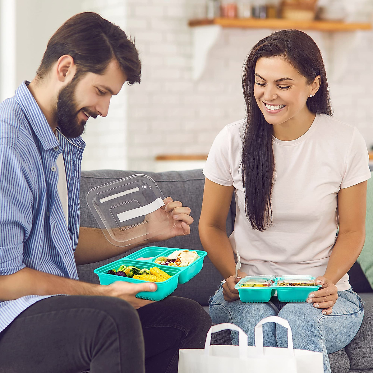 Glotoch Meal Prep Container Reusable, 15 Pack 34oz 3 Compartment To Go Containers for Food Snack, Plastic Divided Food Storage Meal Prep Containers With Lids for Microwave Freezer BPA-Free,Safe,Green