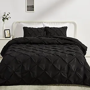 Amazon Basics Soft Full/Queen Size Comforter Sets, All-Season Down-Alternative 3-Piece Bedding Set, Pinch Pleat Design, Black