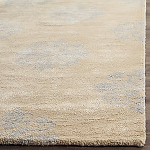 SAFAVIEH Soho Collection 2' x 3' Beige SOH424D Handmade Premium Wool Accent Rug