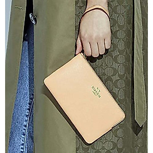 COACH Women`s Large Corner Zip Wristlet Crossgrain Leather/Faded Blush