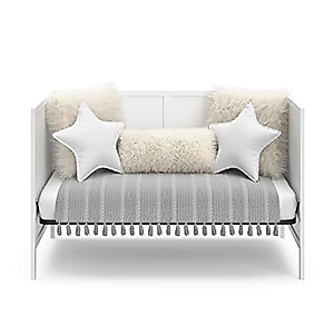 Graco Theo Convertible Crib (White) – Converts from Baby Crib to Toddler Bed and Daybed, Fits Standard Full-Size Crib Mattress, Adjustable Mattress Support Base