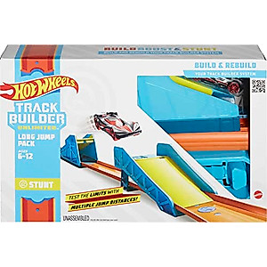 Hot Wheels Track Builder Unlimited Long Jump Pack, Plyset with 13 Component Parts & 1:64 Scale Toy Car