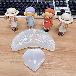 CNYANFEI 4.8” Selenite Moon Bowl Flower of Life Etched Selenite Crystal Tray for Stones White Decorative Gemstone Bowl for Home Decor Crystal Grid Gift