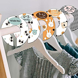 Baby Closet Size Dividers, Cute Animal Nursery Clothes Organizer, Baby Closet Dividers from Newborn Infant to 24 Months, Baby Shower Set for Boys and Girls, 7 Pack.