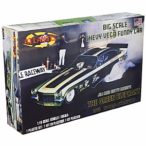 Atlantis Green Elephant Chevy Vega Funny Car 1/16 Plastic Model Kit