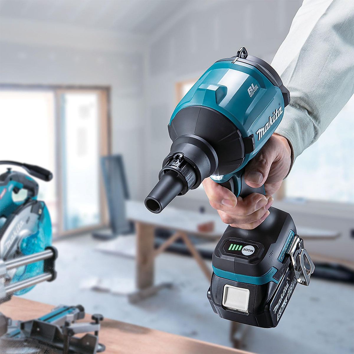 Makita DAS180Z 18V Li-ion LXT Brushless Dust Blower – Batteries and Charger Not Included