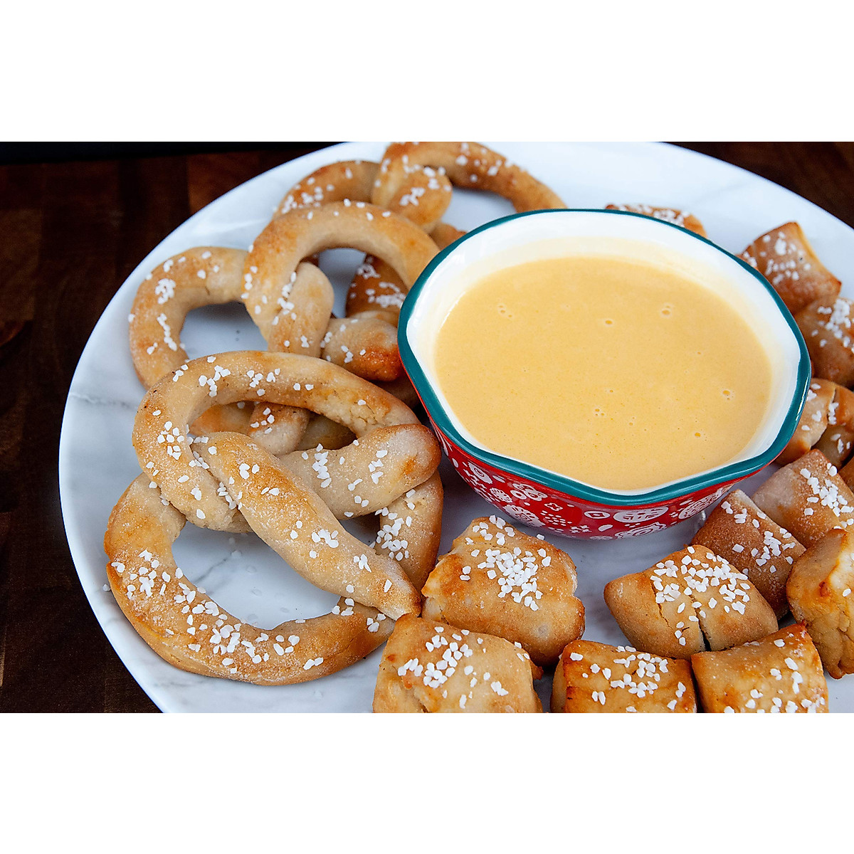 Mom's Place Gluten Free Soft Pretzels with Sea Salt Mix, Soft Pretzel Making Kit, 1-Pack, Easy to Make, 24 Servings, Non GMO Delicious and Healthy Gluten Free Desserts