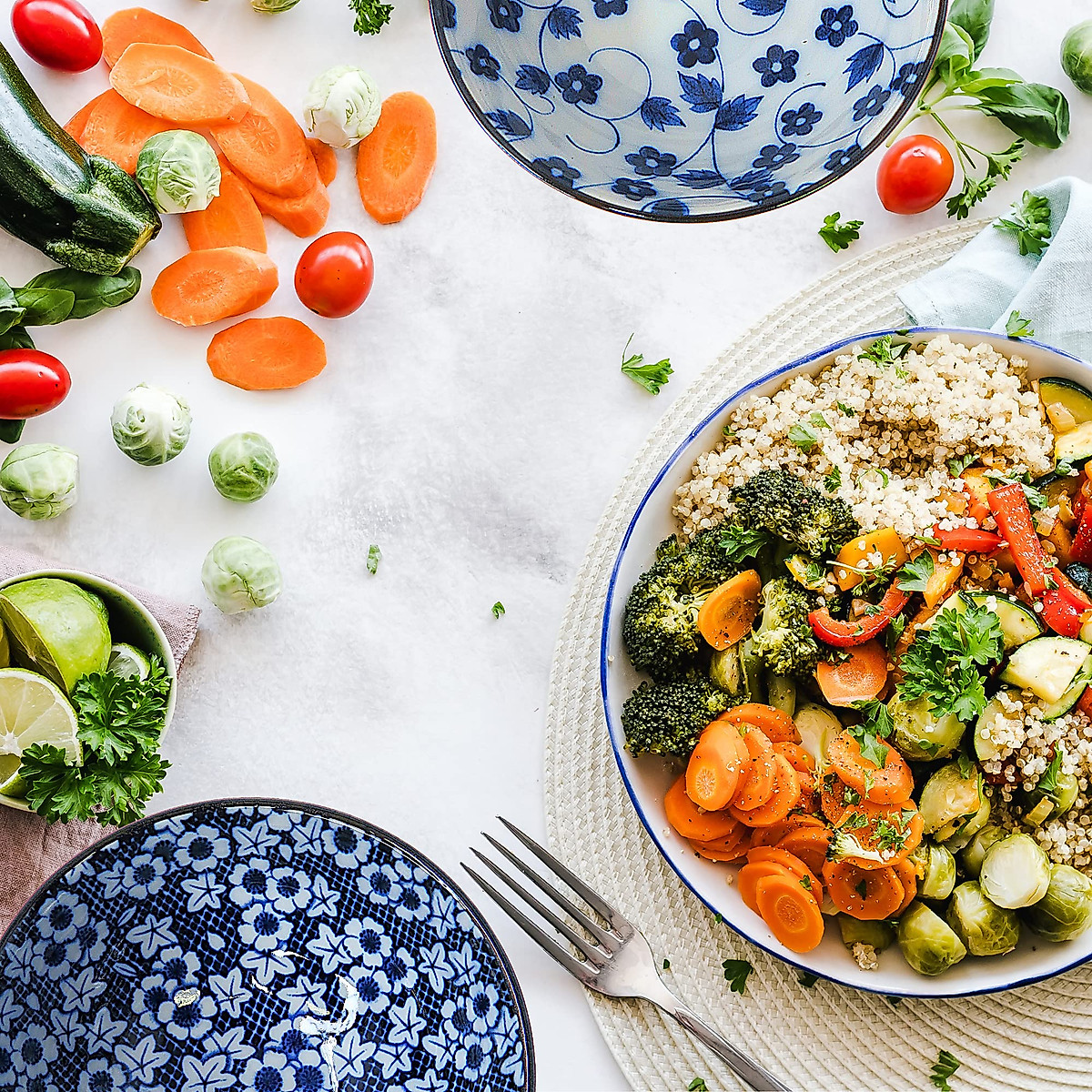 Four Piece Ceramic Donburi Bowl Set, Miso Soup Bowls with Blue and White Floral Designs, Kitchenware Housewarming and Wedding Shower Gifts, 4.75 Inches