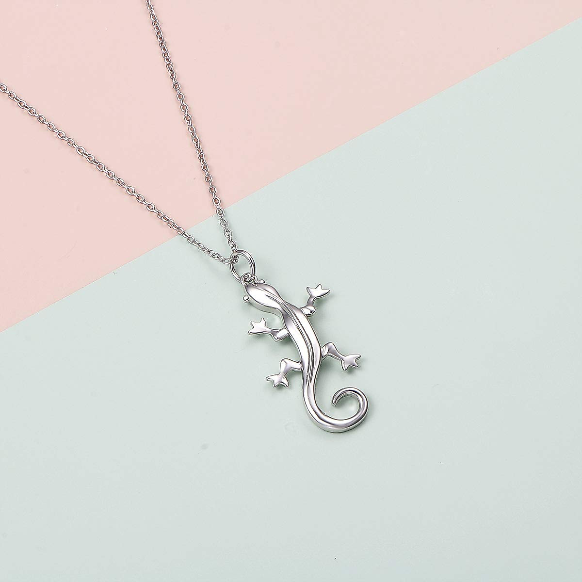DAOCHONG S925 Sterling Silver Animal Chameleon Gecko Lizard Pendant Necklace for Women Teen Men