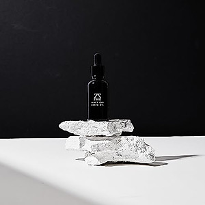 ZOUSZ Black Oud Beard Oil for Men, Beard Moisturizer & Conditioner, Non-Greasy Men's Beard Care Essential, Growth Enhancer Natural Beard Oil, 1 Fl Oz Dropper Bottle