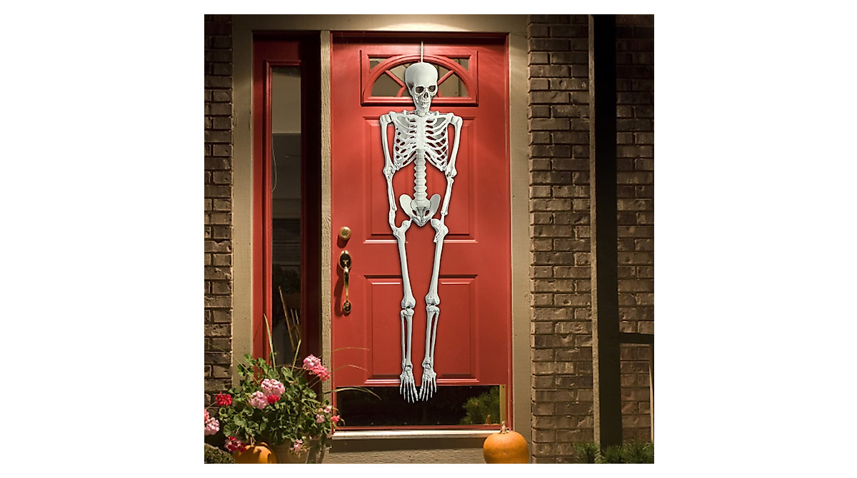 5.4ft Poseable Skeleton Prop for Halloween Decoration