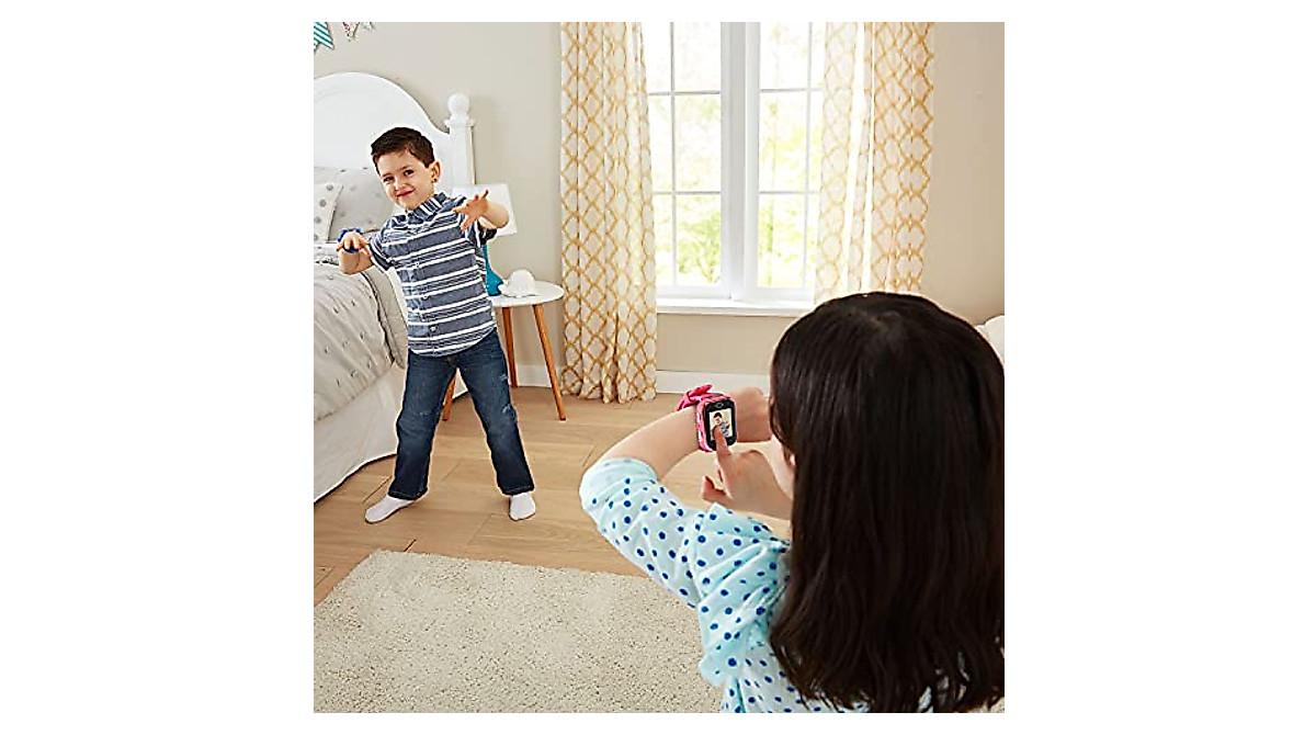 VTech KidiZoom Smartwatch DX3 - Fun for Kids