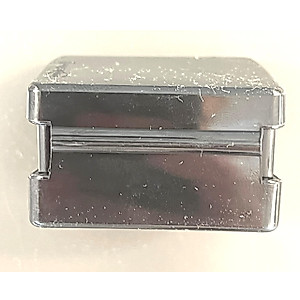 LAURA GELLER NEW YORK Eye + Lip Cosmetic Pencil Sharpener - Easy to Clean - Eyeliner, Lip Liner and Eyebrow Pencil Sharpener