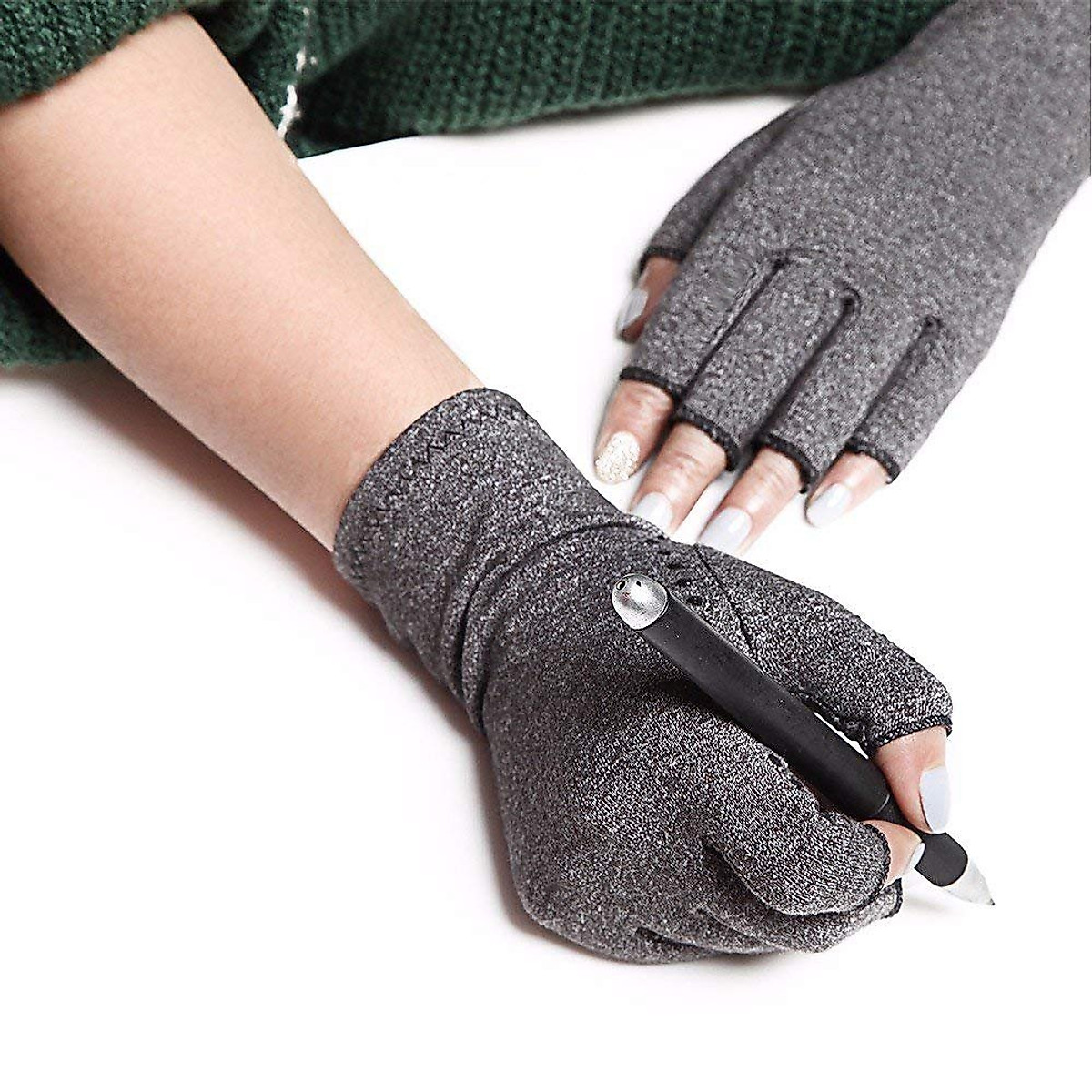 XJXJ Compression Gloves - Healing Pain Relief for RSI Carpal Tunnel Tendonitis Sprains gaming gloves (Color : Grey, Size : Medium)