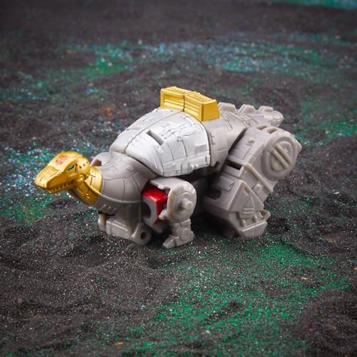 Transformers Toys Legacy Evolution Core Dinobot Sludge Toy, 3.5-inch, Action Figure for Boys and Girls Ages 8 and Up