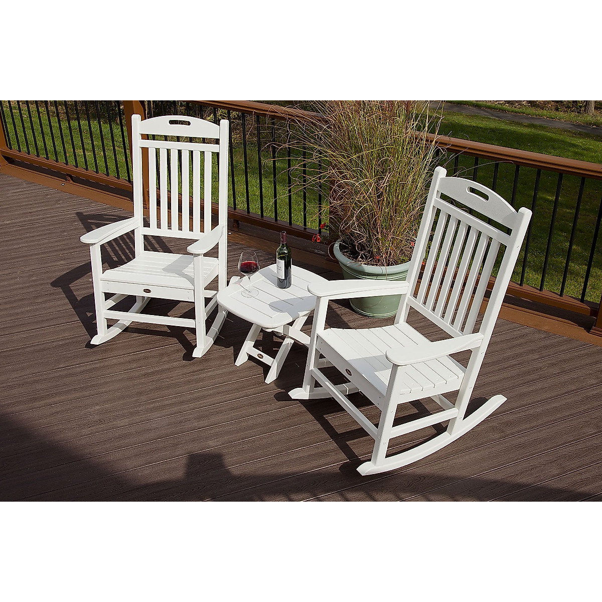 Trex Outdoor Furniture Yacht Club Side Table, 21-Inch by 18-Inch, Charcoal Black